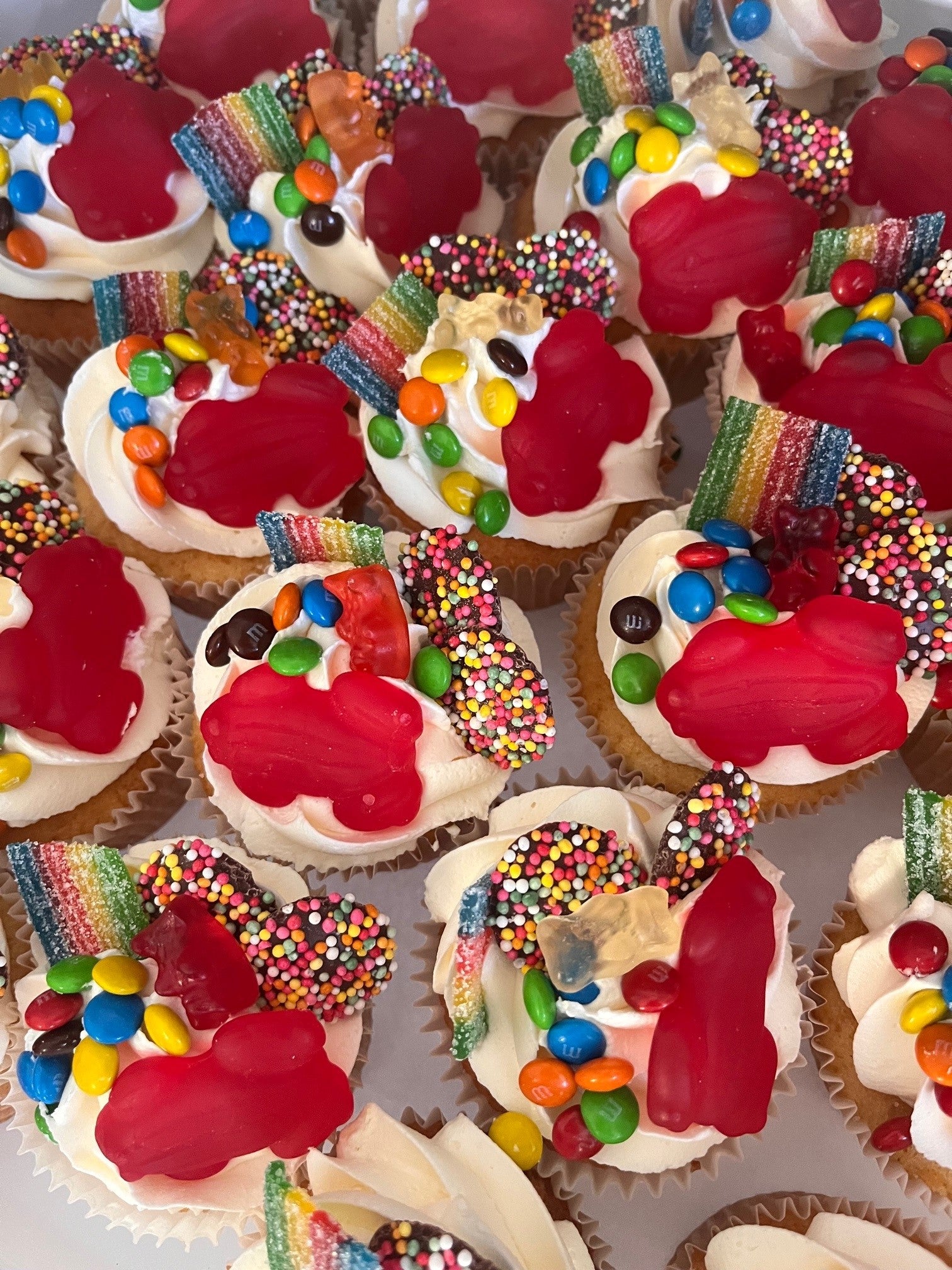 Cupcakes – Custom Cakes BNE